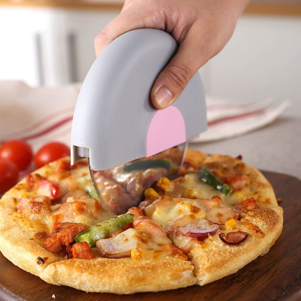 Round Pizza Cutter – Bakeware.pk